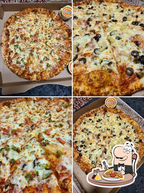 Free Topping Pizza restaurants in Oshawa, spring 2024 - Restaurant Guru