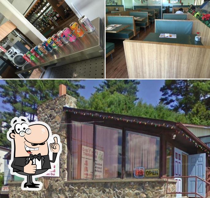Pine Yard Restaurant, Bancroft - Restaurant menu, prices and reviews