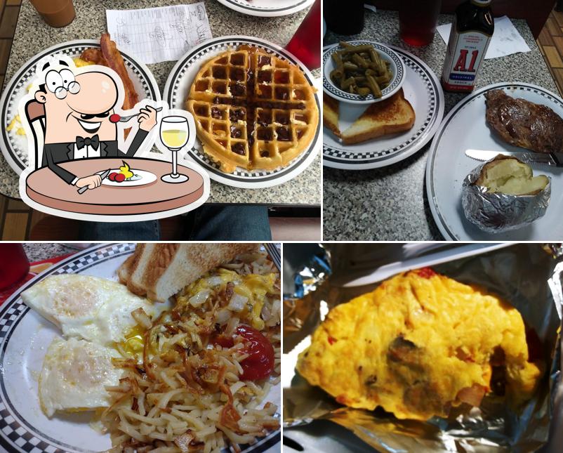 Royal Waffle King, Murphy - Restaurant menu, prices and reviews