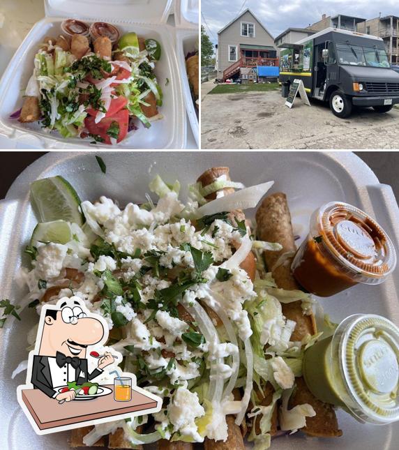 Flo's Kitchen, Chicago, Belmont - Restaurant menu, prices and reviews