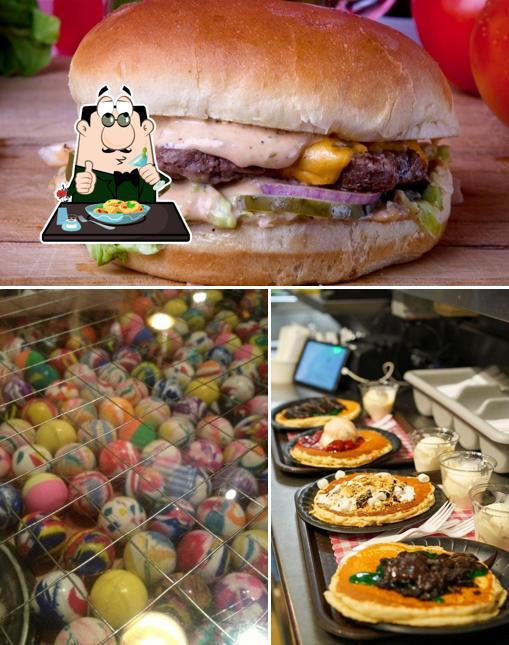 Georgie Porgie's Treefort Restaurant - Oak Creek in Oak Creek ...