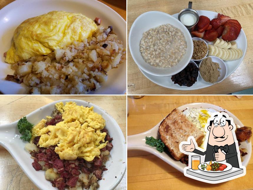 Dozens Restaurant, Aurora - Restaurant menu, prices and reviews