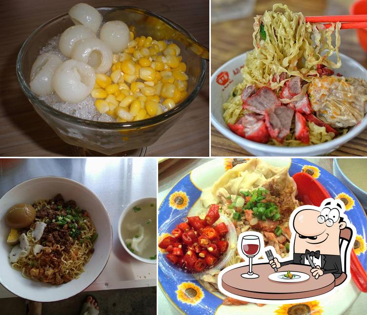 Cafe96 Mie Pangsit, Medan - Restaurant reviews