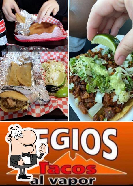 Restaurante REGIOS Tacos a vapor, San Antonio, Cupples Rd - Carta del ...