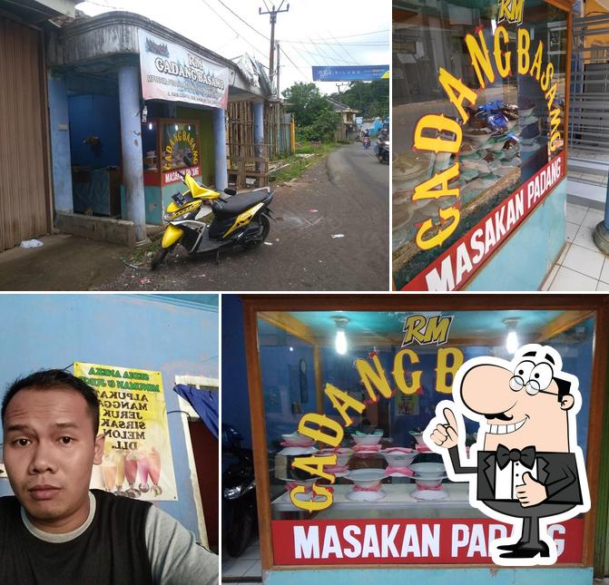 Restaurante Rumah Makan Salero Basamo, Sagaranten - Opiniones del ...