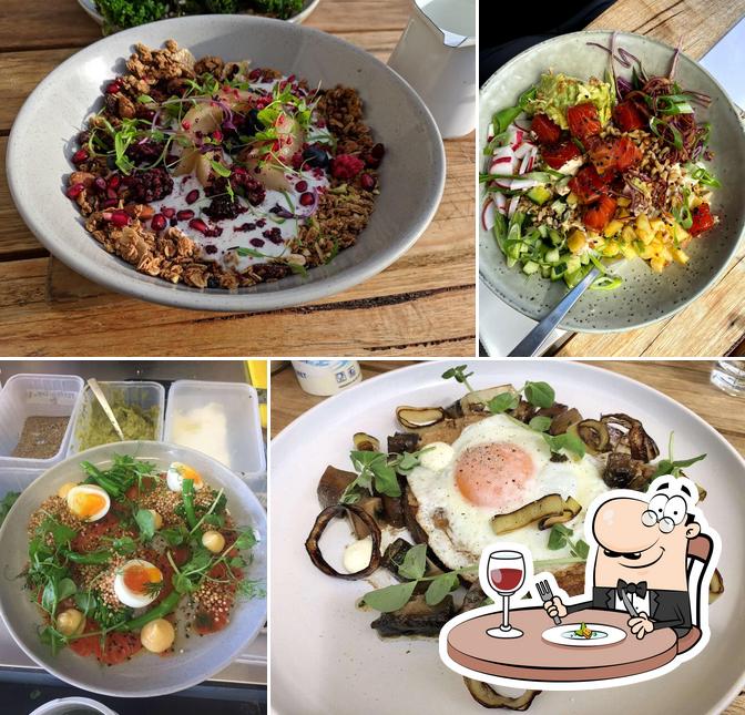 Swingbridge Cafe, Lorne - Restaurant menu, prices and reviews
