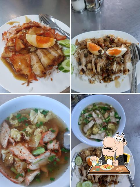 Racha Noodles & BBQ Red Pork with Rice, Bangkok - Menú del restaurante ...