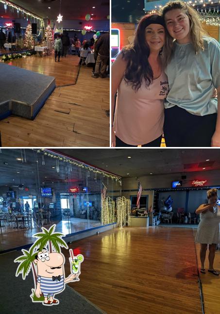 Double D's Pub and Grub, Virginia Beach - Restaurant menu, prices and ...