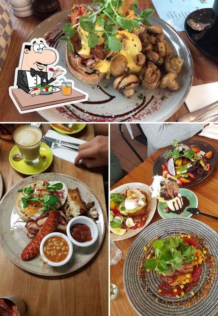 Sugar Buns Bakery Cafe in Hampton Park - Restaurant menu and reviews