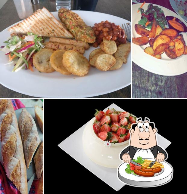 Writer's Cafe - Egmore, Chennai, No. 55/22 - Restaurant menu and reviews