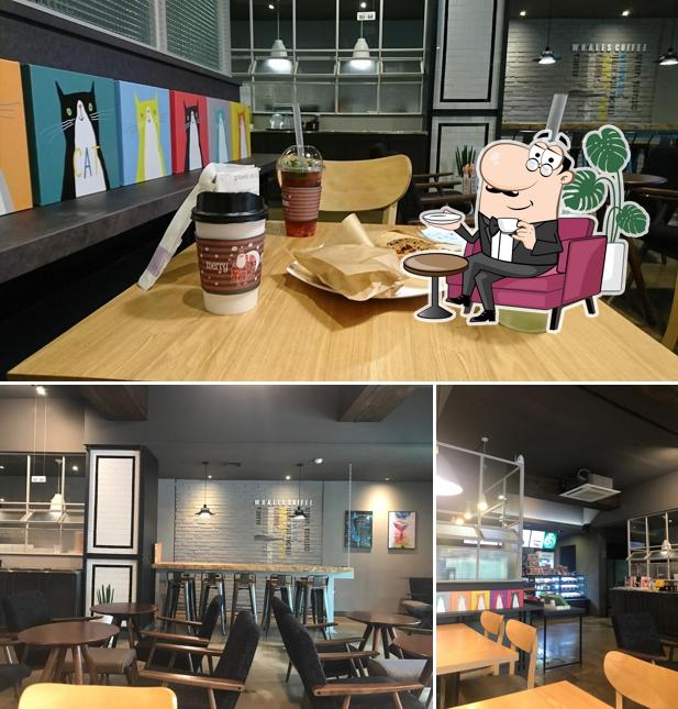 Whales Coffee(웨일즈커피 서초점) cafe, Seoul, Beobwon-ro 1-gil - Restaurant reviews