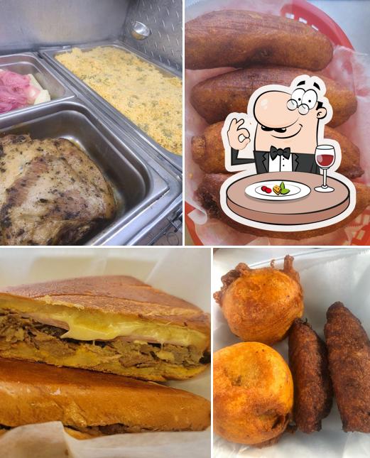 El Coqui, 2730 E Cesar Chavez St in Austin - Restaurant menu and reviews