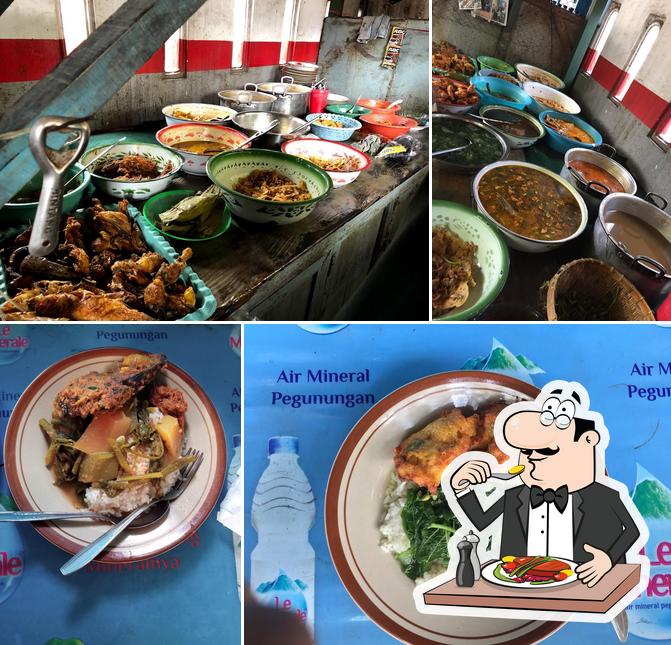 Warung BIRU Tuban restaurant, Tuban - Restaurant reviews