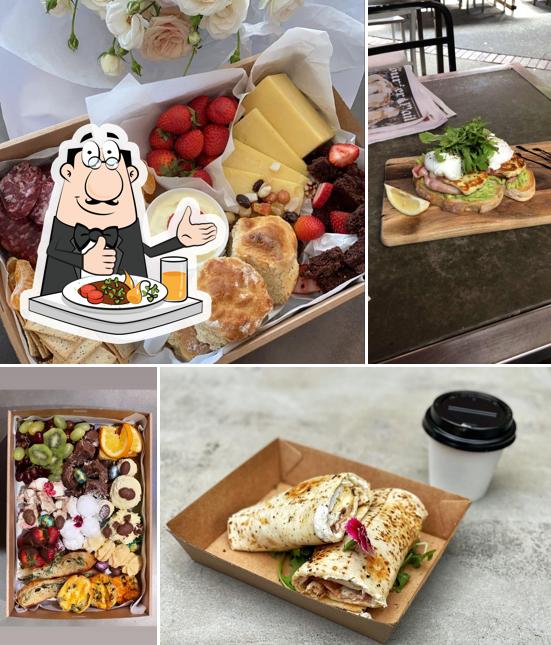 Five Sisters Cafe and Bar in South Brisbane - Restaurant menu and reviews