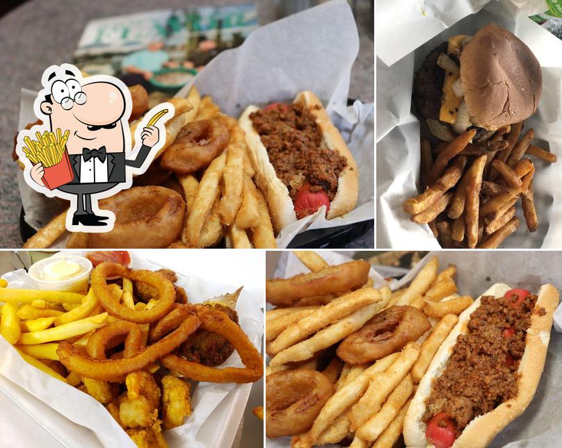 Janette's Super Burger, 1473 Indian Hut Rd in USA - Restaurant reviews