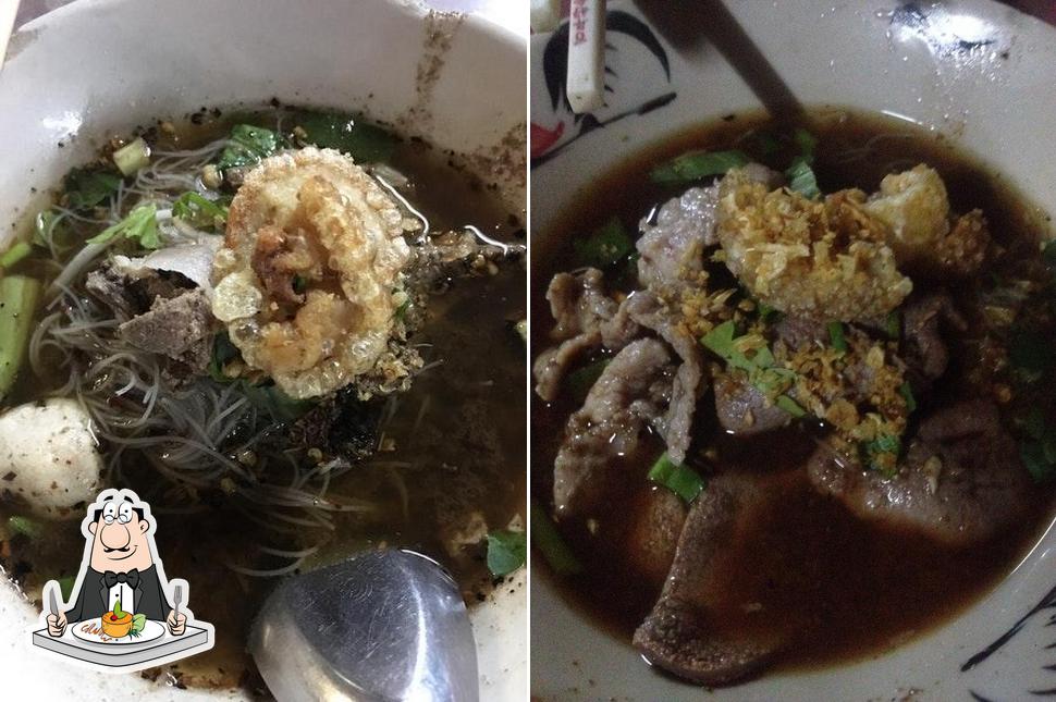 ก๋วยเตี๋ยวหมูน้ำตก สูตรแม่ยาย restaurant, Sam Khok - Restaurant reviews