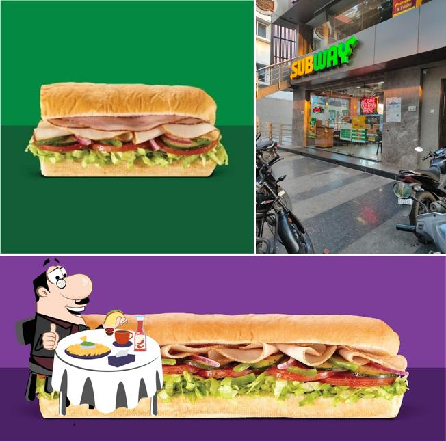 Subway, Surat, 5QQR+P32 - Restaurant menu and reviews