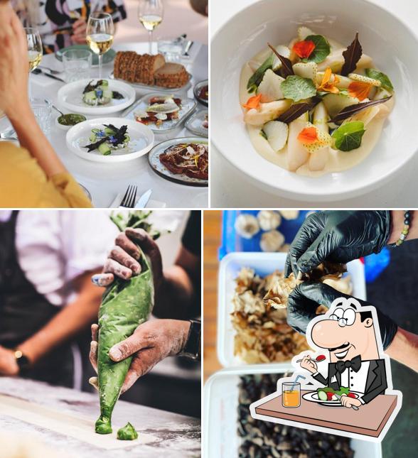 Aloha, Rotterdam, Oostplein - Restaurant menu, prices and reviews