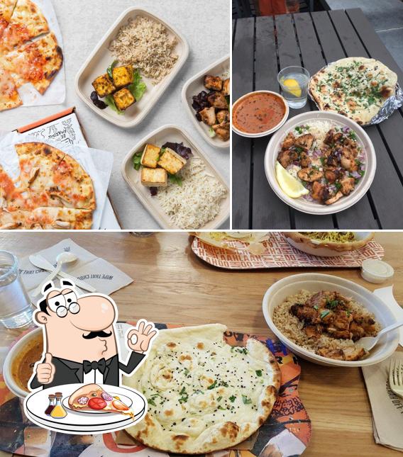 Choolaah, 21426 Epicerie Plaza in Sterling - Restaurant menu and reviews
