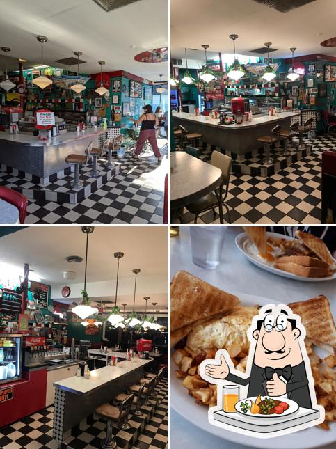 Bobby Sox 50's Diner in Maple Ridge - Restaurant menu and reviews