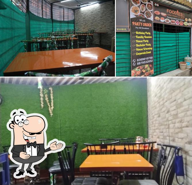 Foodies Corner, Navi Mumbai, Seawoods sector 44A - Restaurant reviews