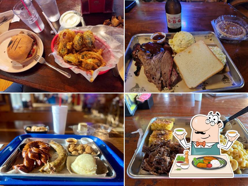 Tin Roof BBQ, Atascocita - Restaurant menu, prices and reviews