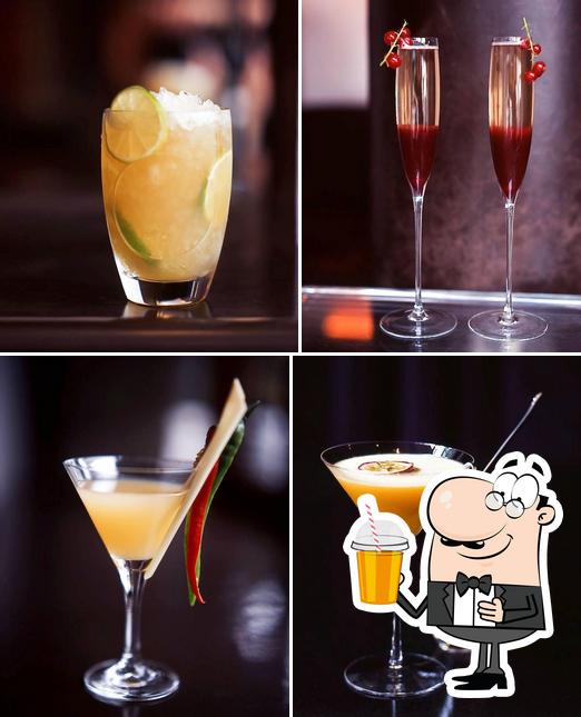 Cocktail Masterclass in London