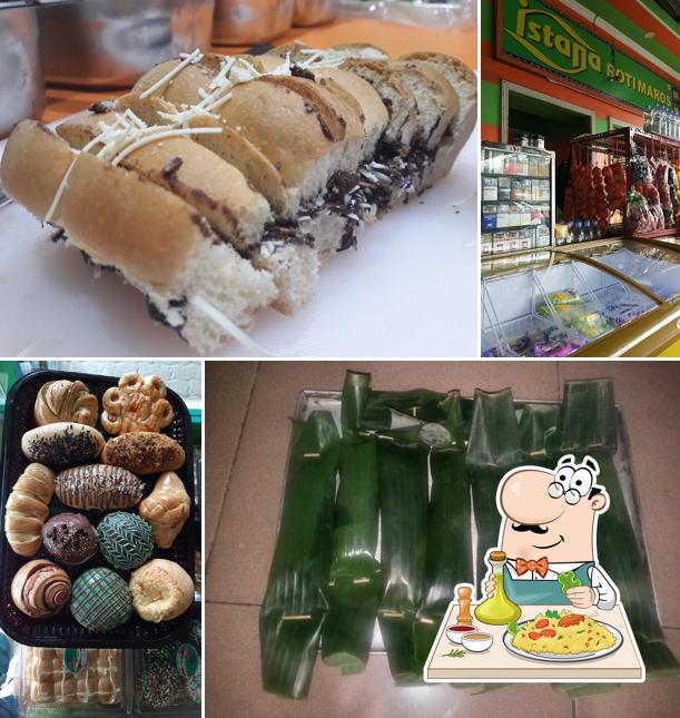 Istana Roti Maros, Makassar - Restaurant reviews