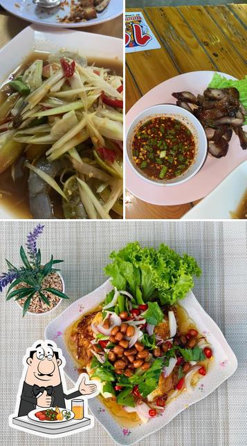 บ่อตกกุ้งBTbyรวมเพื่อน, Bangkok - Menú del restaurante, precios y reseñas