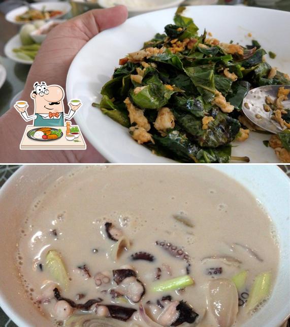 Khao Hom, Ko Samui - Restaurant menu, prices and reviews