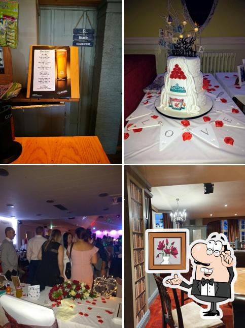 The Moonrakers & Crossways Suite Function Room, Swindon - Restaurant ...