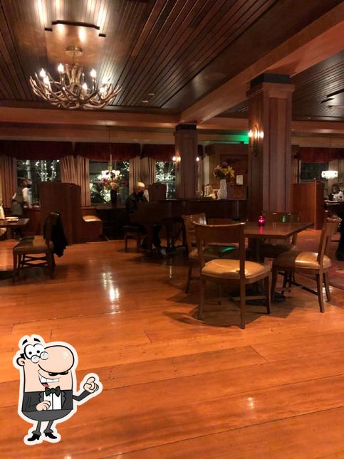 The Ram Bar, 1 Sun Valley Rd in Sun Valley - Restaurant menu and reviews