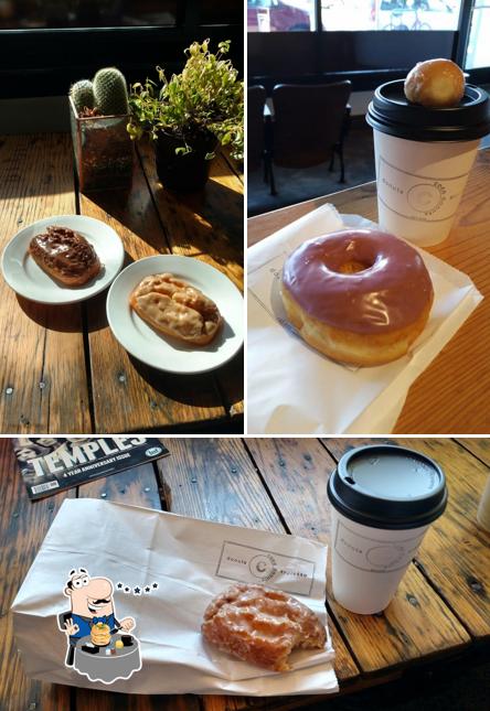 coco donuts, 2735 NE Broadway in Portland - Restaurant menu and reviews