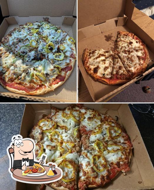 Firehouse Pizza, 807 S 10th St in Noblesville - Restaurant menu and reviews