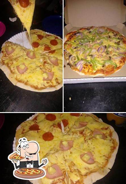 The Beatles Pizza pizzeria, Medellín - Restaurant reviews