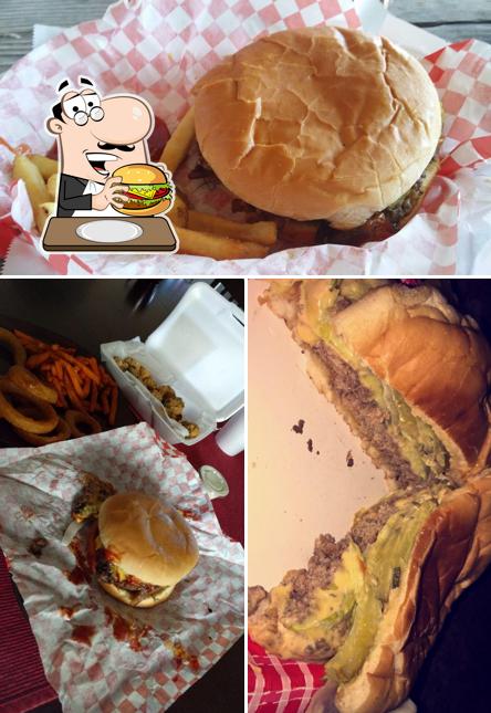 The Burger Barn, 19405 Hwy 6 in Manvel - Restaurant menu and reviews