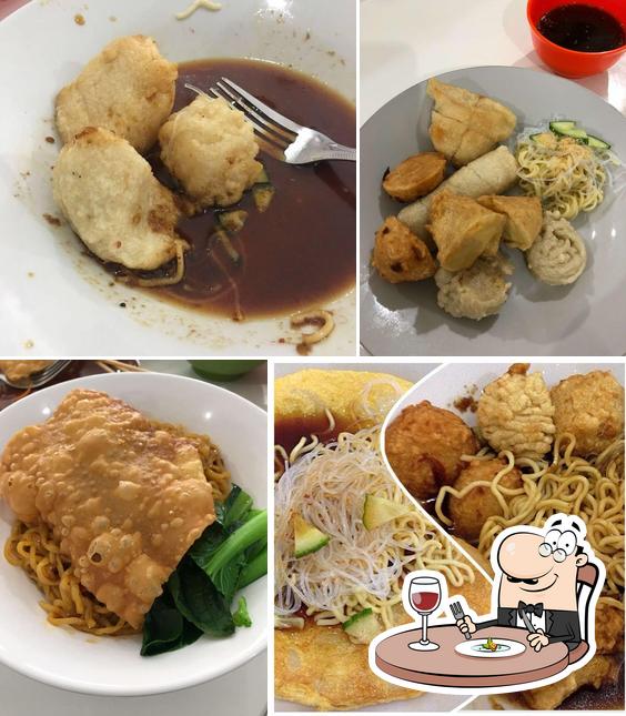 Famili Ria in Surrey Hills - Restaurant menu and reviews