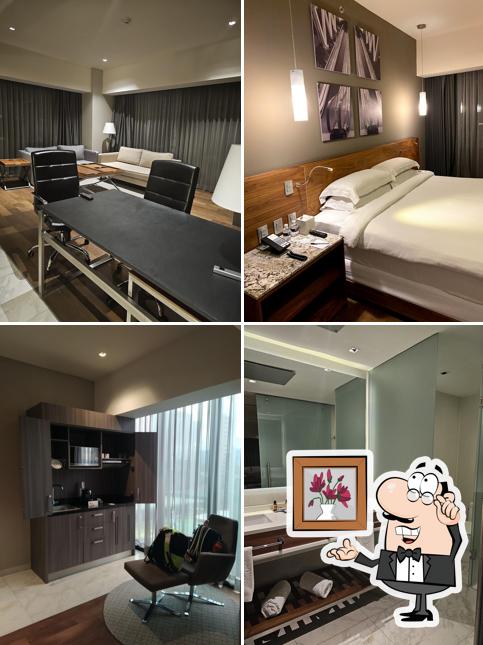 Krystal Grand Suites Insurgentes - Restaurant menu, prices and reviews