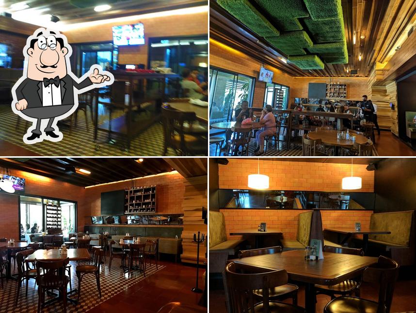 Rocco Café Bistro & Bar, Ciudad Juarez, Av. Campos Eliseos 9050 ...