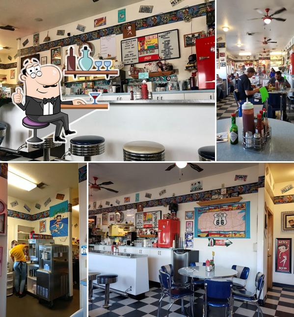 Burger Hut in Hubbard - Restaurant menu and reviews