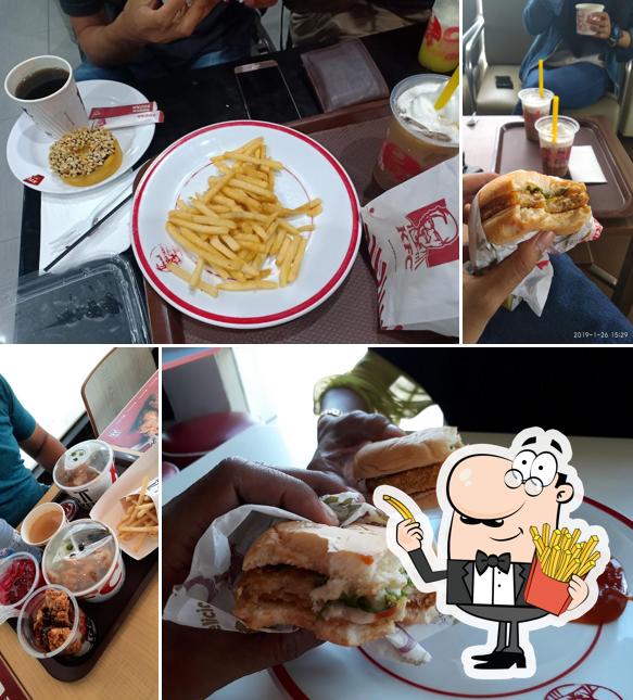 KFC cabang Batulicin, Kalimantan Selatan restaurant, Tungkaran Pangeran ...