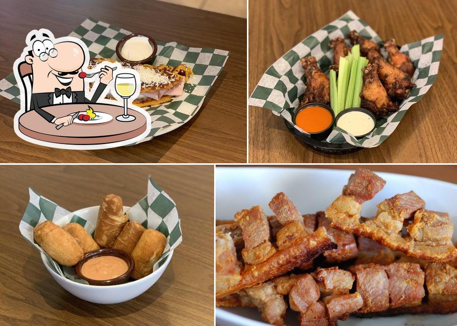 MANTIS CAFE in North Miami - Restaurant menu and reviews