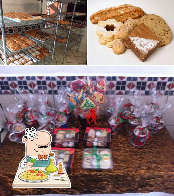 Repostería Los Chatos Sucursal Fco. Villa, Puerto Vallarta - Menú del ...