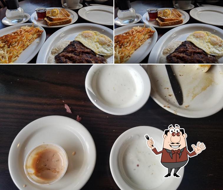 M & M Restaurant & Lounge in Gresham - American restaurant menu and reviews