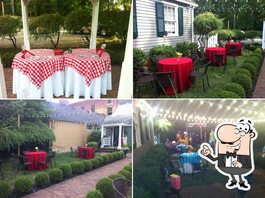 Chapeze House, Bardstown - Restaurant menu, prices and reviews