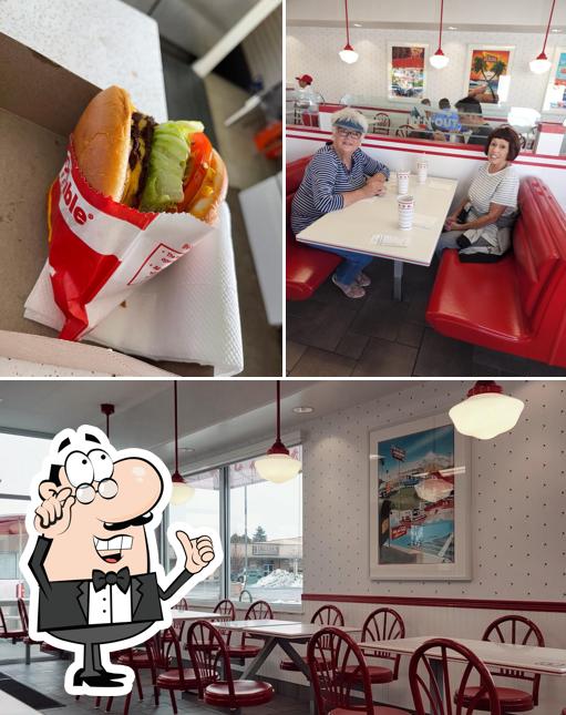 In-N-Out Burger in Logan - Restaurant reviews