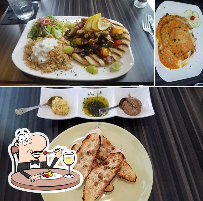 The Bodhi Tree Café, Sarasota - Restaurant menu, prices and reviews