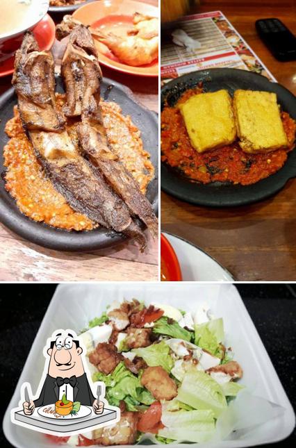 Warung Bu Kris restaurant, Jakarta, Graha Parkview Blok ZD - Restaurant ...