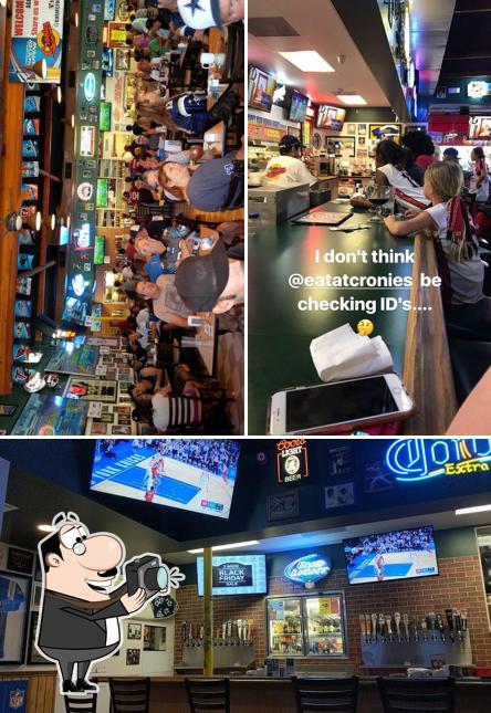 Cronies Sports Grill in Agoura Hills - Restaurant menu and reviews