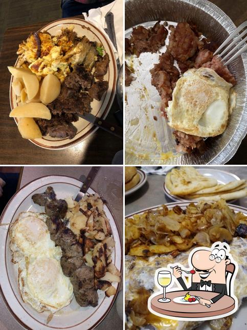 Family Tree, 4346 Bailey Ave in Buffalo - Restaurant menu and reviews